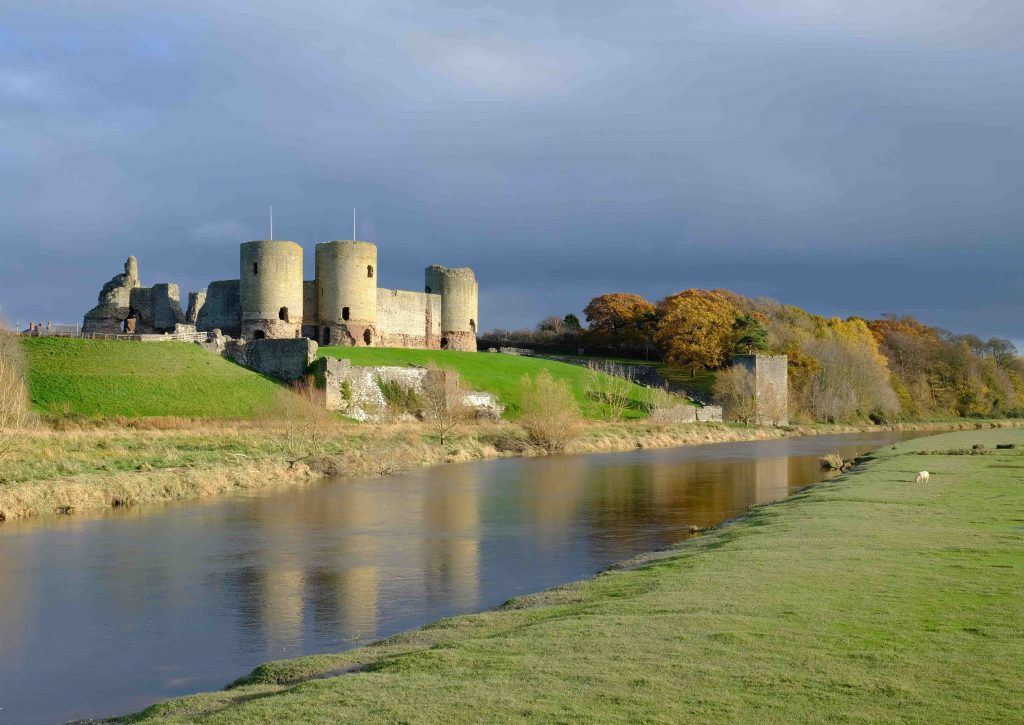 Electricity & Gas in Clwyd in 2021